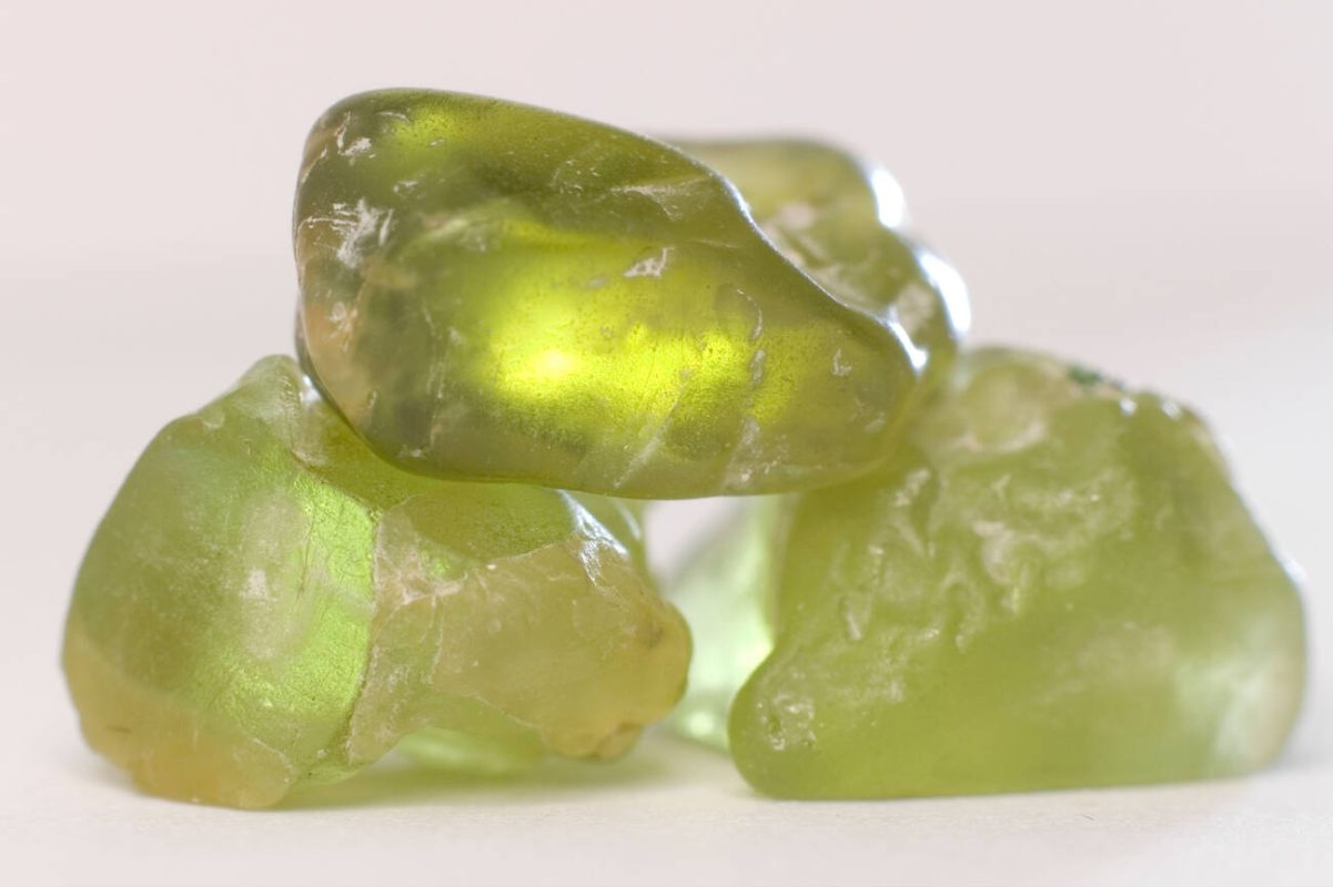 Peridot Gemstone | Shop 100% Pure Raw Peridot Gemstone